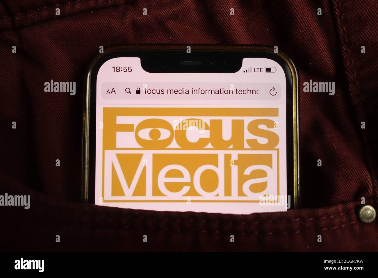 Focus media hi-res stock photography and images - Alamy