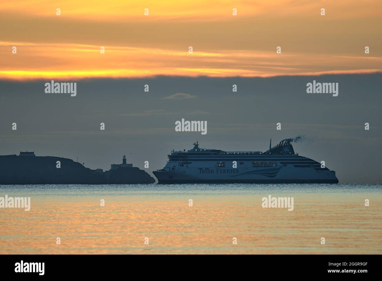 Fleet of irish ferries hi-res stock photography and images - Alamy