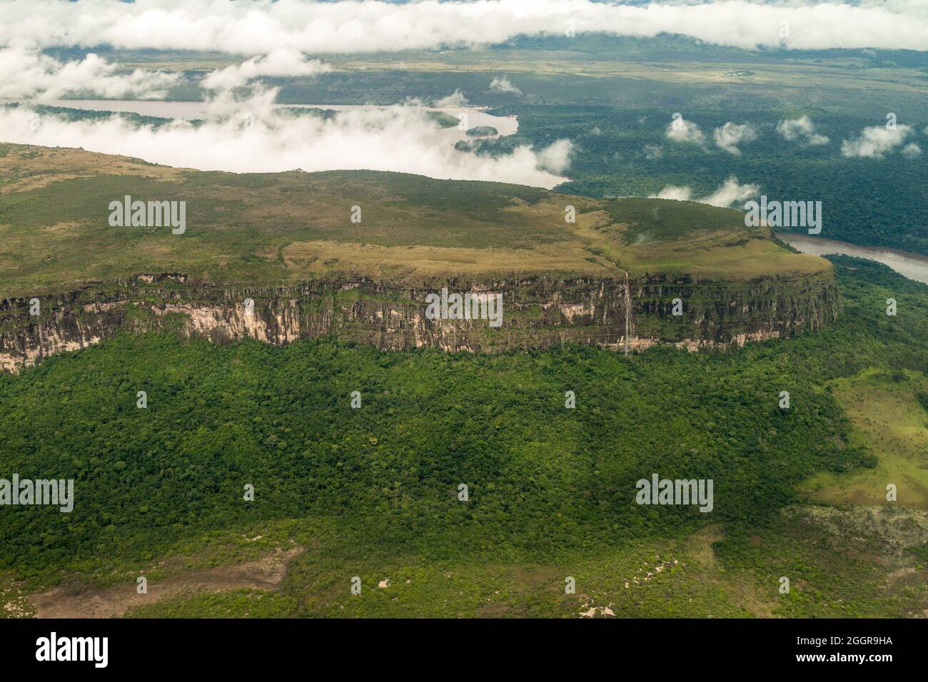 Venezuela tepui aerial hi-res stock photography and images - Alamy