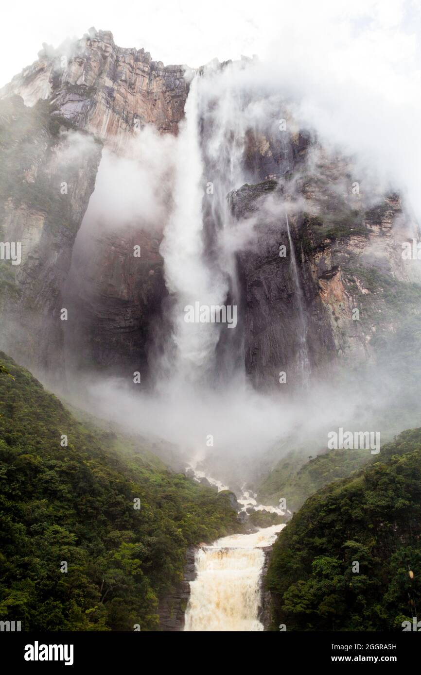 Salto angel venezuela hi-res stock photography and images - Alamy