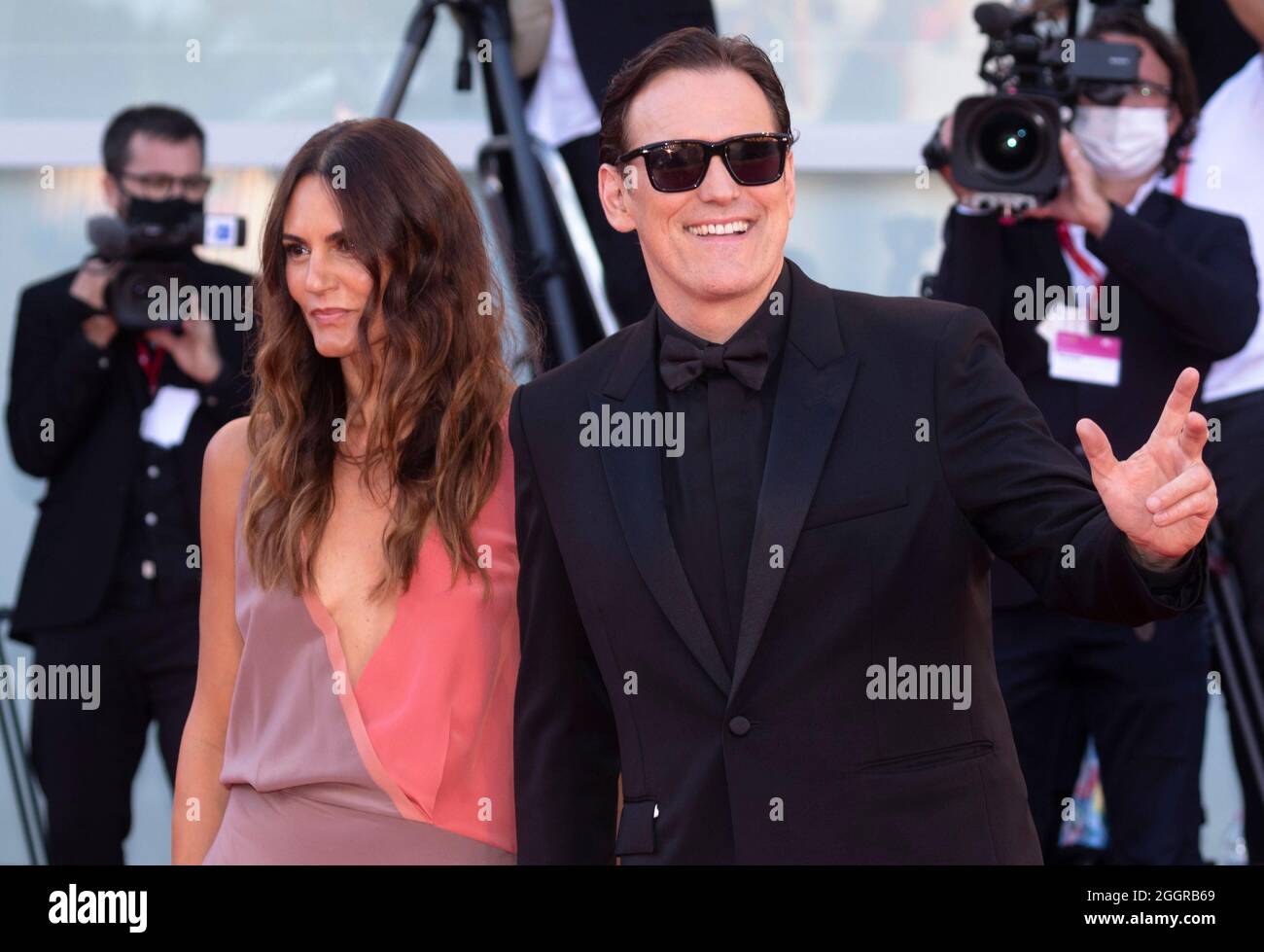 Matt Dillon and Roberta Mastromichele pose at the premiere of 'The Hand ...