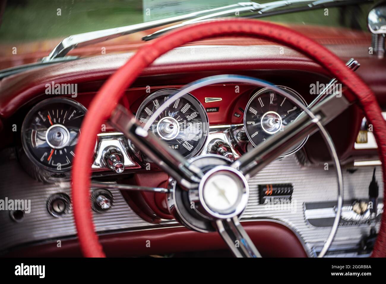 The interior of personal luxury car Ford Thunderbird (fourth generation ...