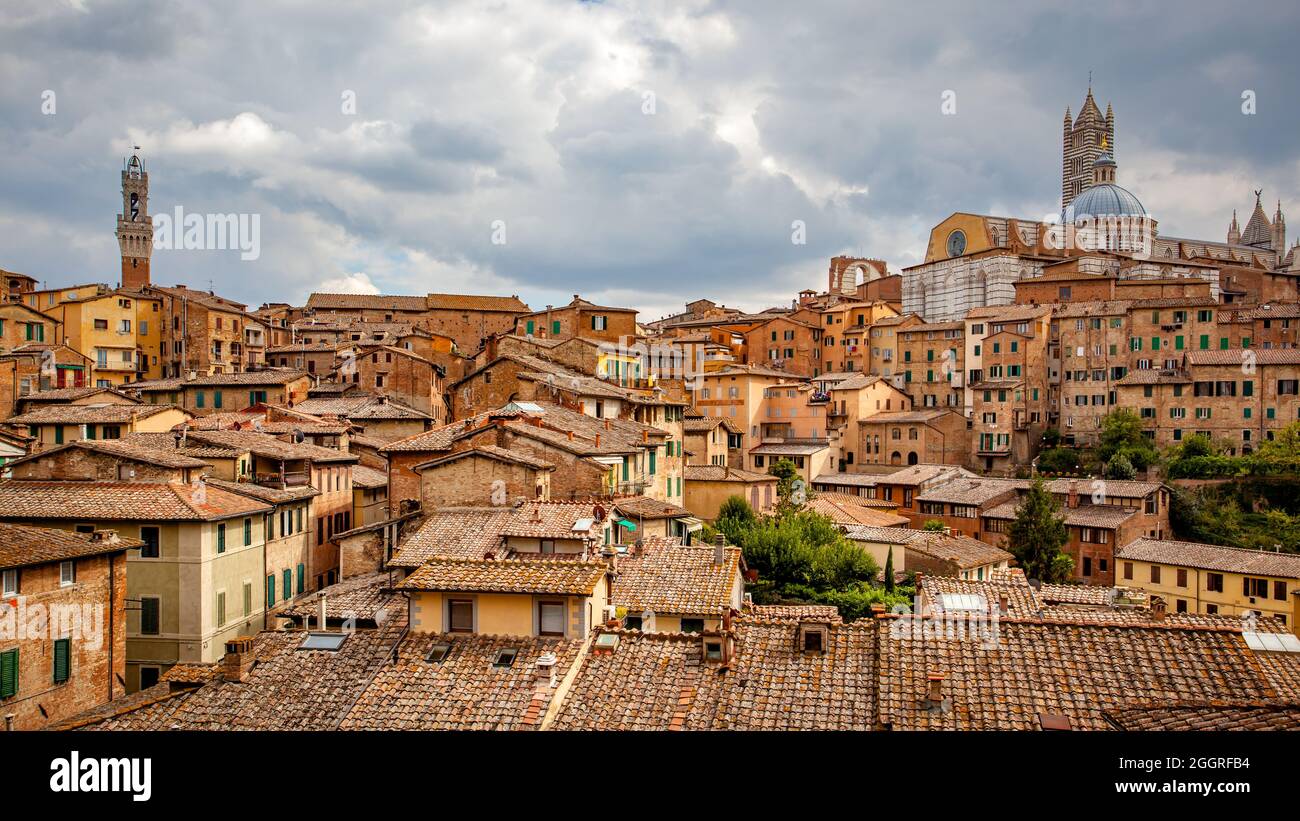 Old town of siena hi-res stock photography and images - Alamy