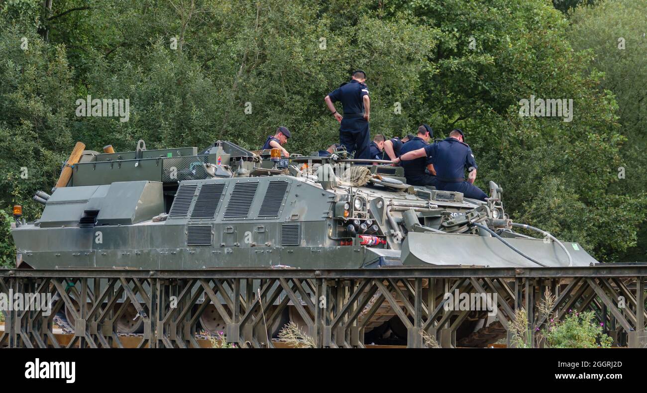 British Army R.E.M.E. crew pose for a photo on a Challenger Armored ...