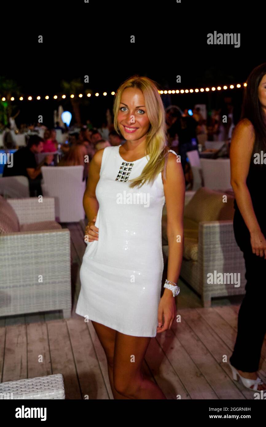 Table dancing club hi-res stock photography and images - Alamy