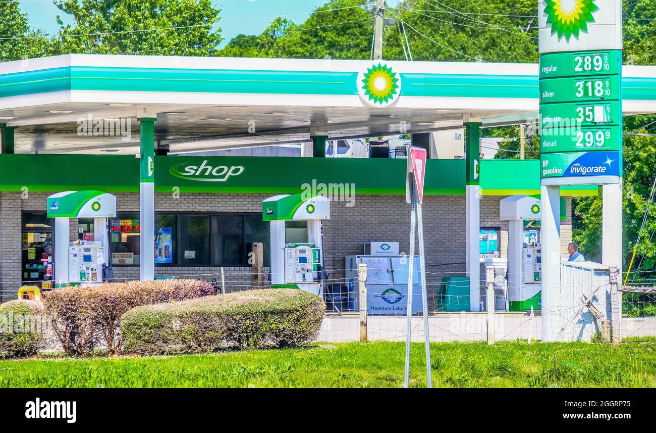 BP Station With No Gas Stock Photo - Alamy