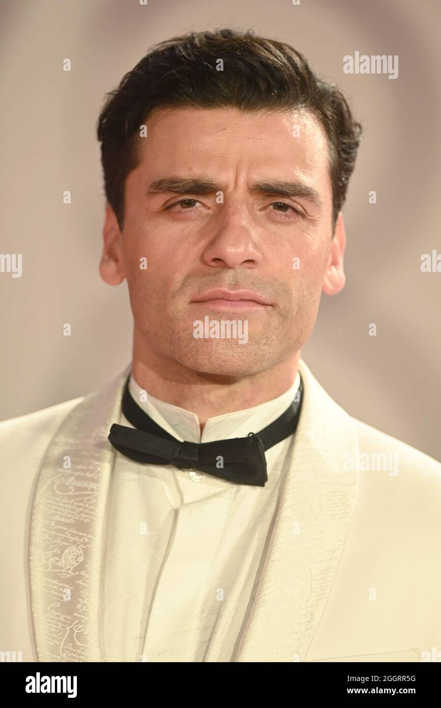 The card counter 2021 hi-res stock photography and images - Alamy