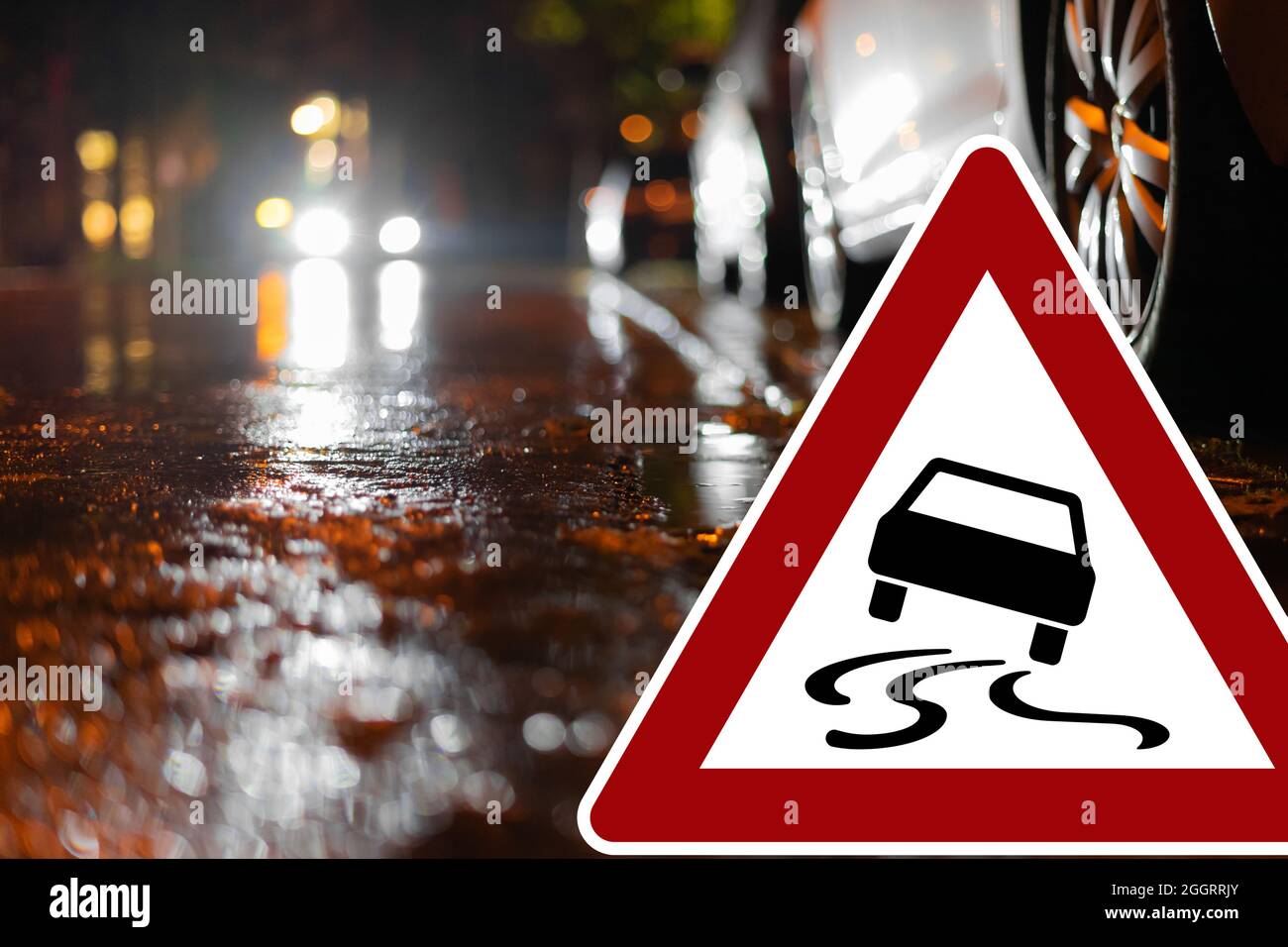 Risk of slipping hi-res stock photography and images - Alamy