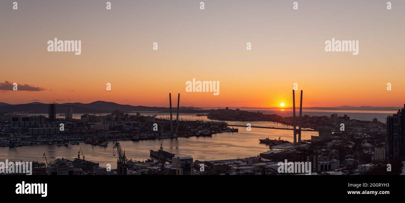 City skyline at the sunset. Golden hour Stock Photo - Alamy