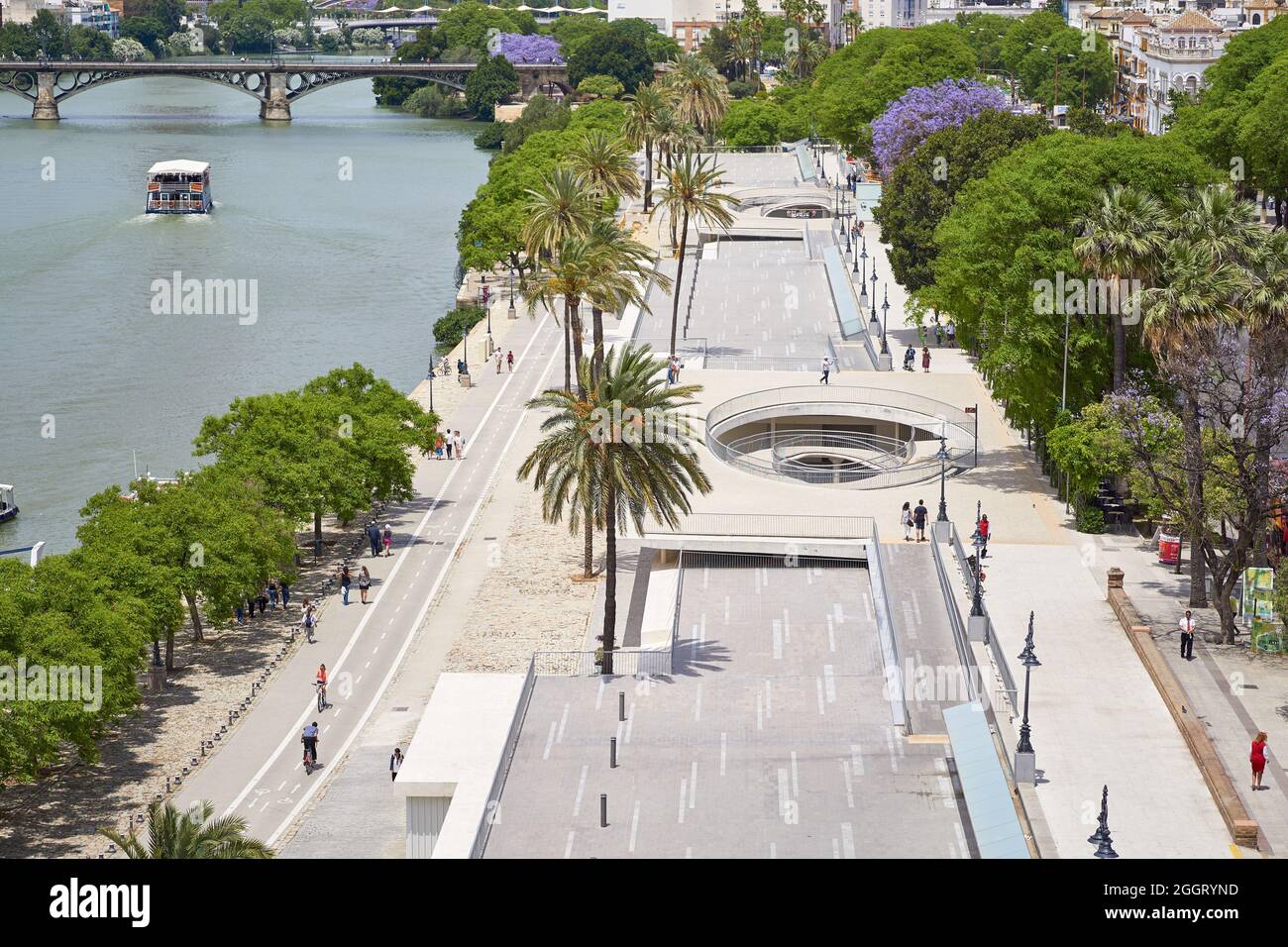 River promenade in Sevilla Stock Photo - Alamy