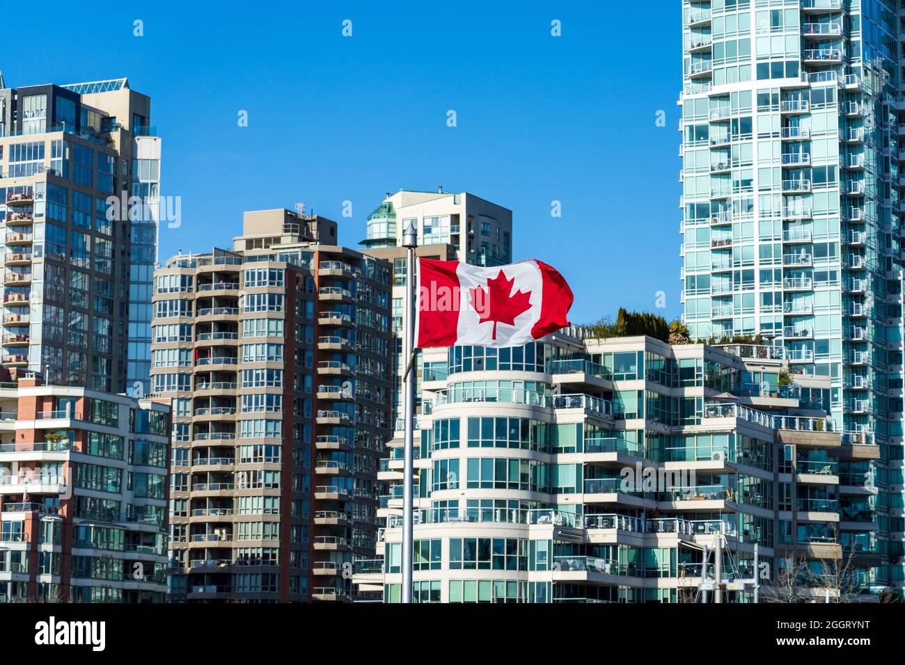 Urban city life hi-res stock photography and images - Alamy