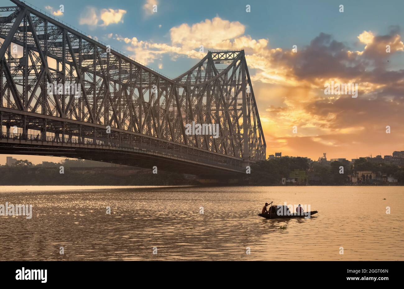 Howrah bridge kolkata hi-res stock photography and images - Alamy