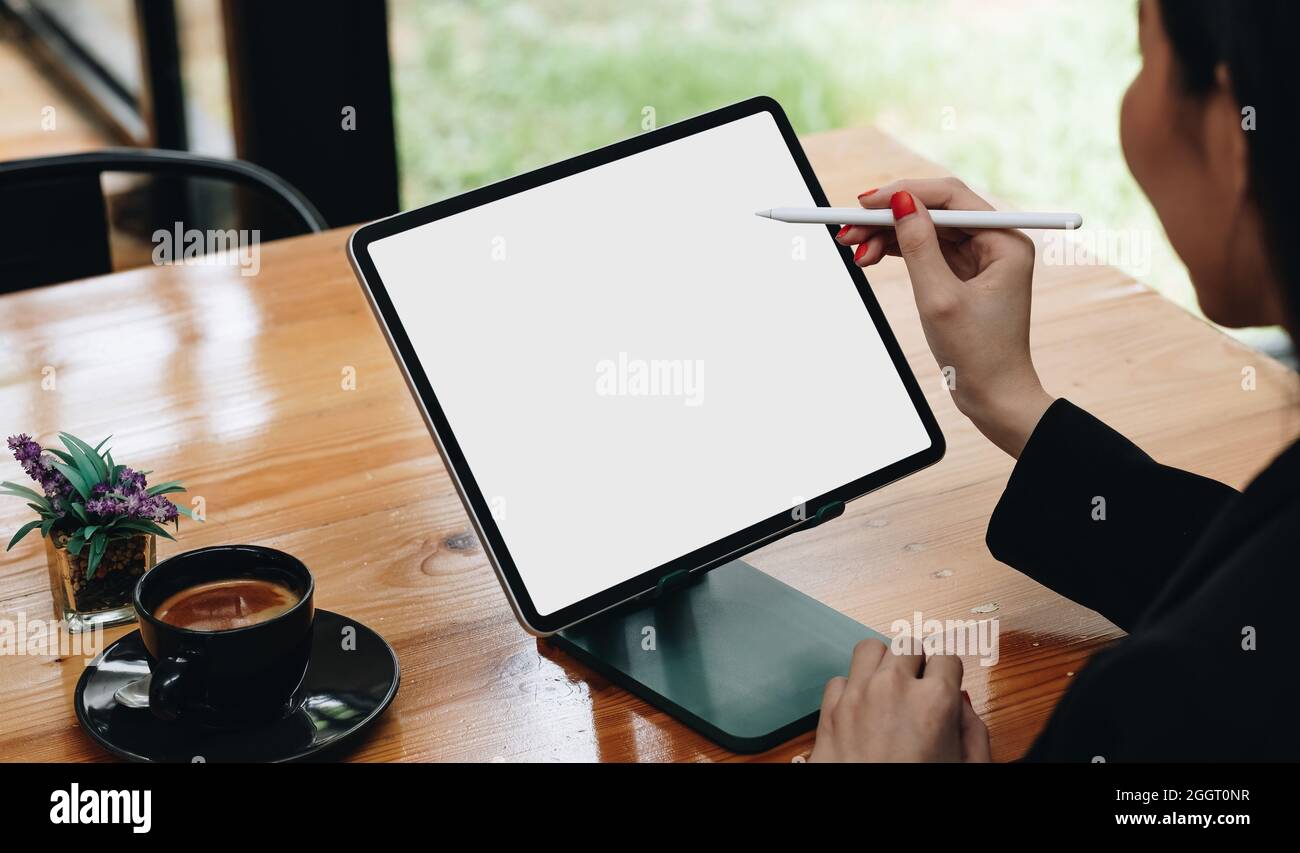 White screen hi-res stock photography and images - Alamy