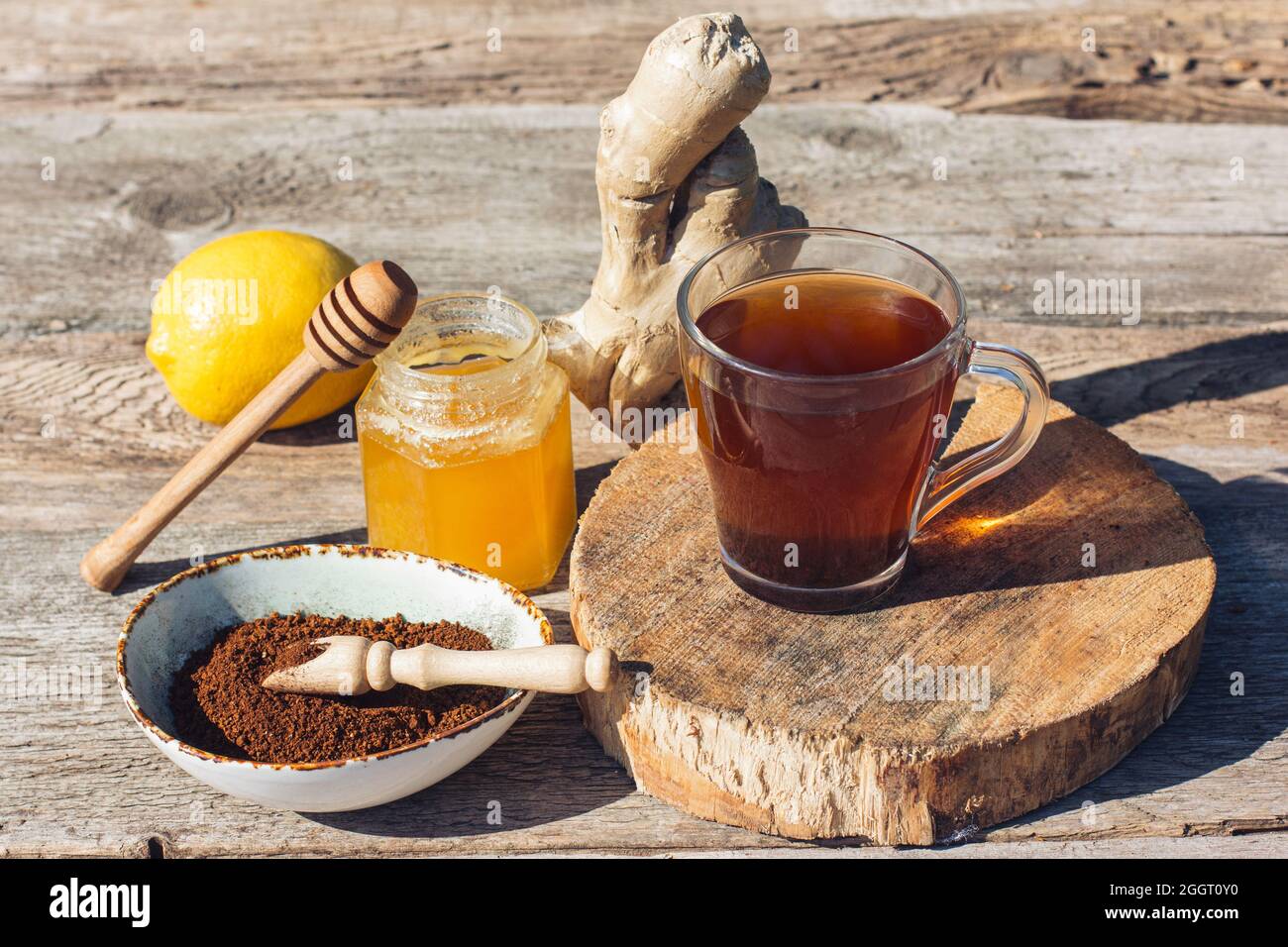 Chaga tea - a strong antioxidant, boosts immune system. Healthy pure ...