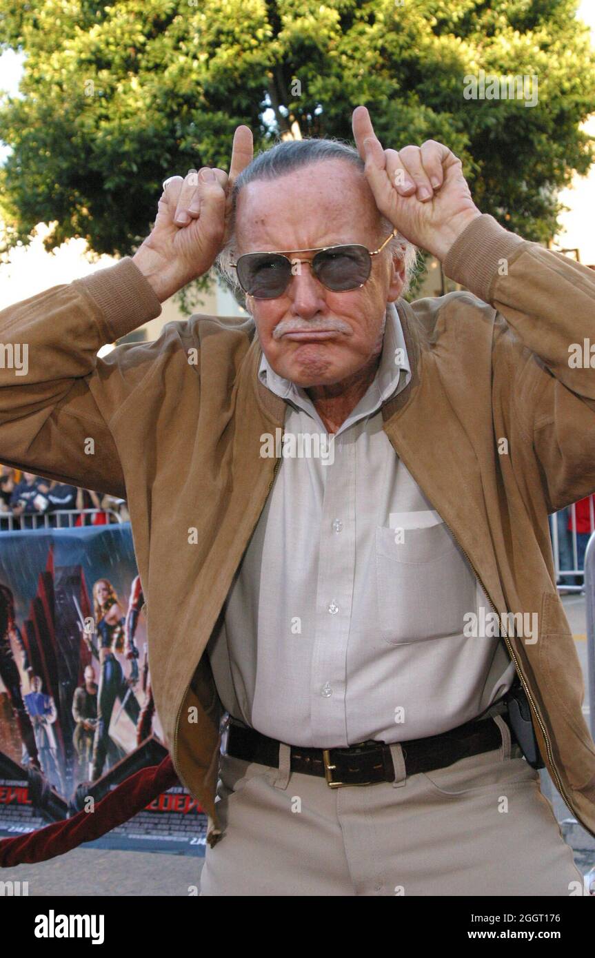 Stan Lee 02/09/03 DAREDEVIL premiere at Mann Village Theatre,Westwood ...