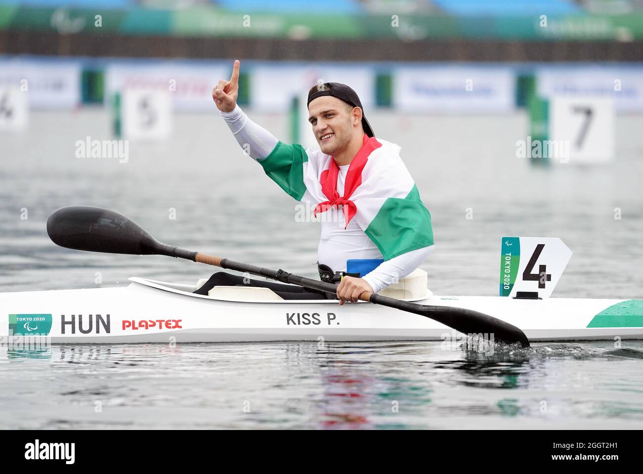 Hungry's Peter Kiss celebrates winning the gold medal in the Men's ...