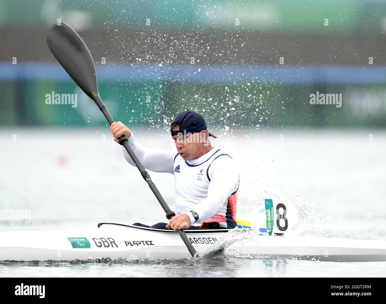 Mens Kl1 High Resolution Stock Photography and Images - Alamy