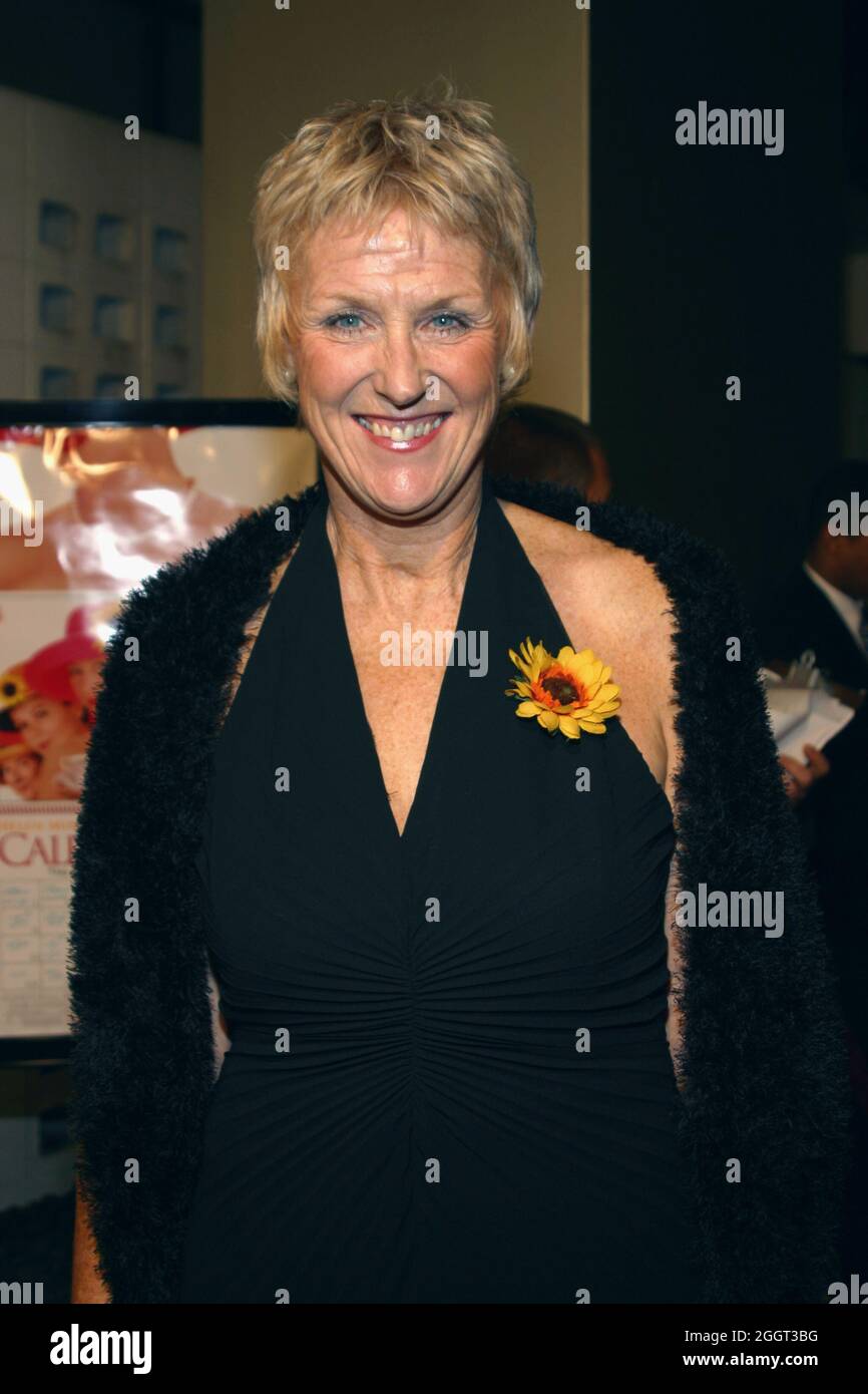 Tricia Stewart 11/06/03 CALENDER GIRLS at Cinerama Dome Theater ...