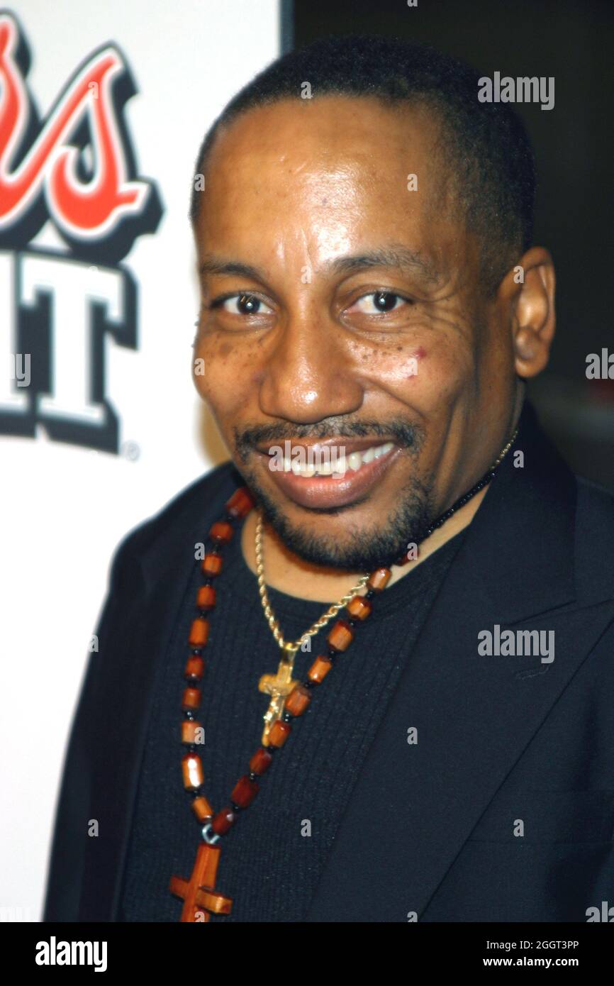 Tony cox red carpet hi-res stock photography and images - Alamy