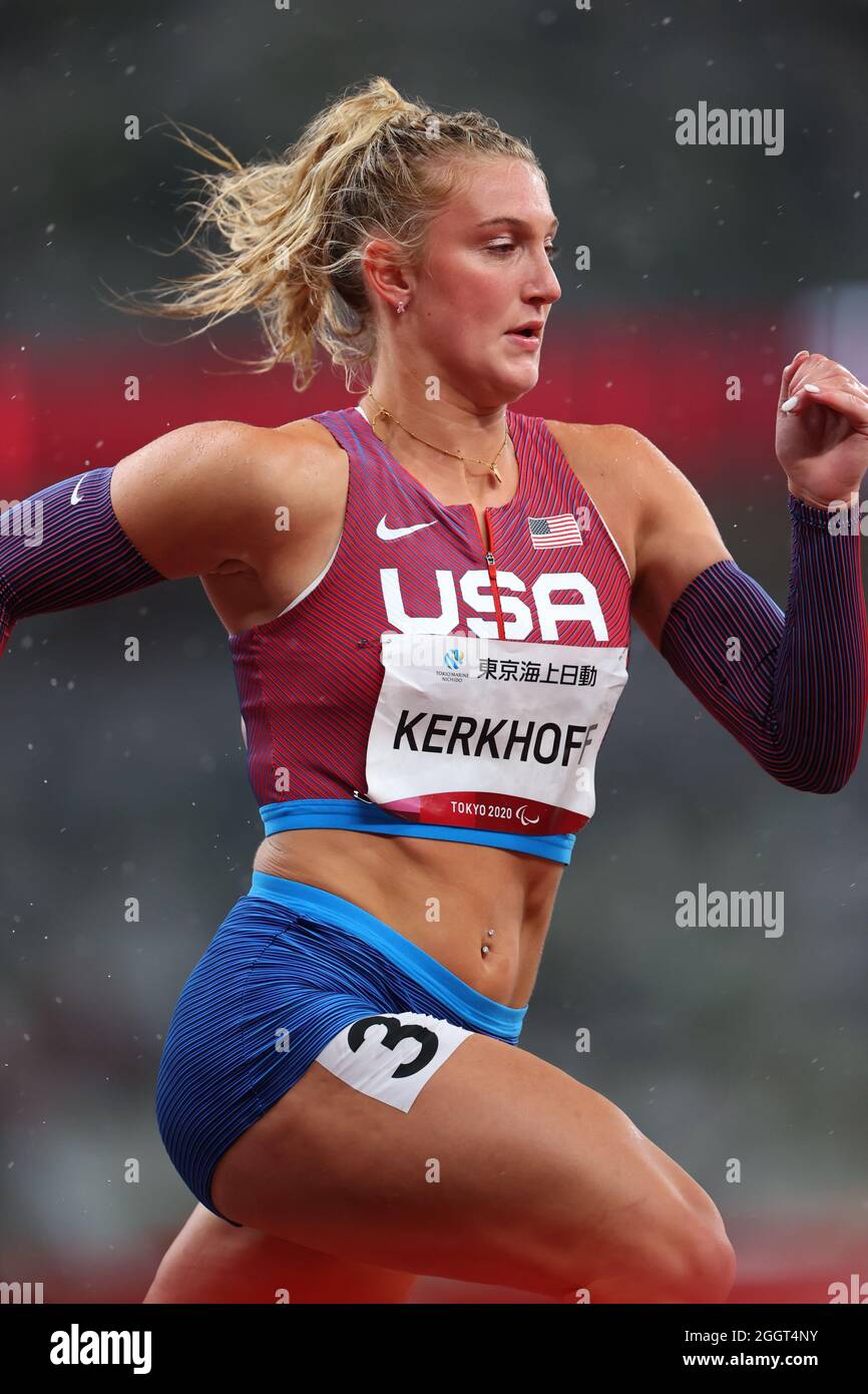 Womens 400m heat 1 hi-res stock photography and images - Alamy
