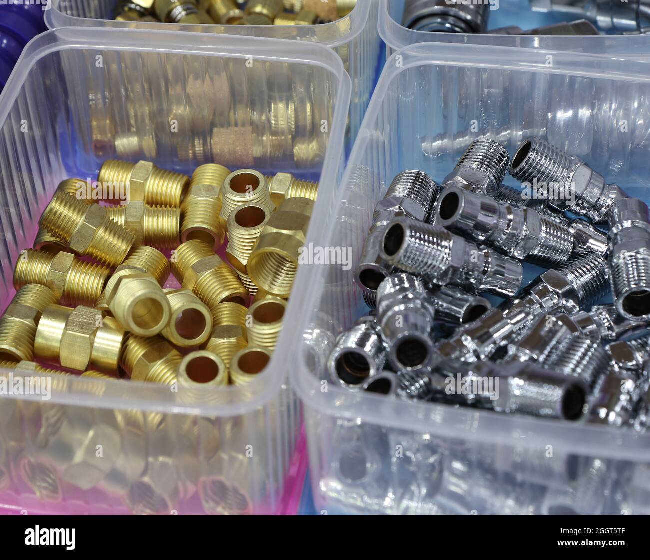 Joint in plastic water pipe hi-res stock photography and images - Alamy