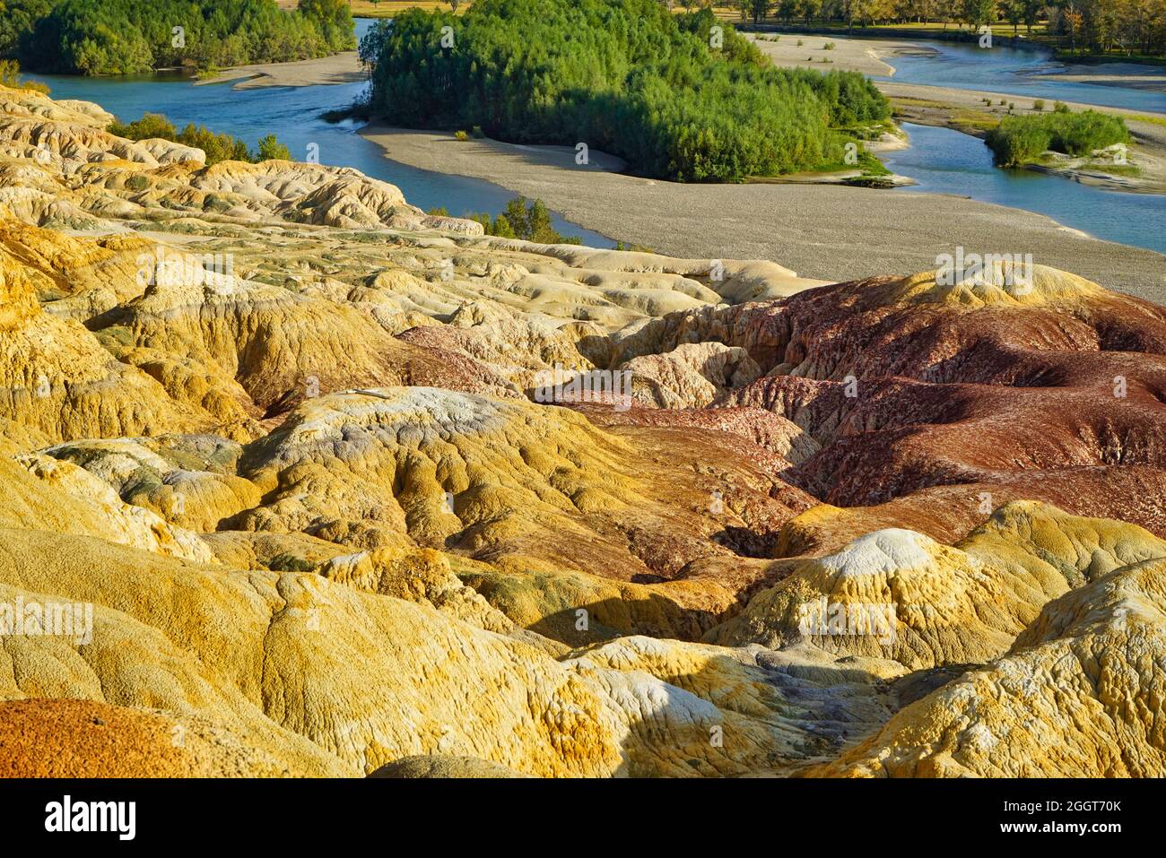 River leaching asia hi-res stock photography and images - Alamy