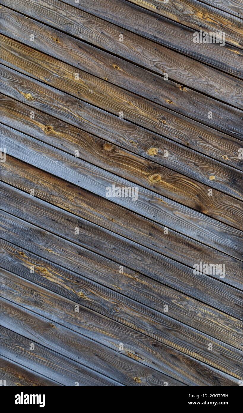 Diagonal door boards hi-res stock photography and images - Alamy