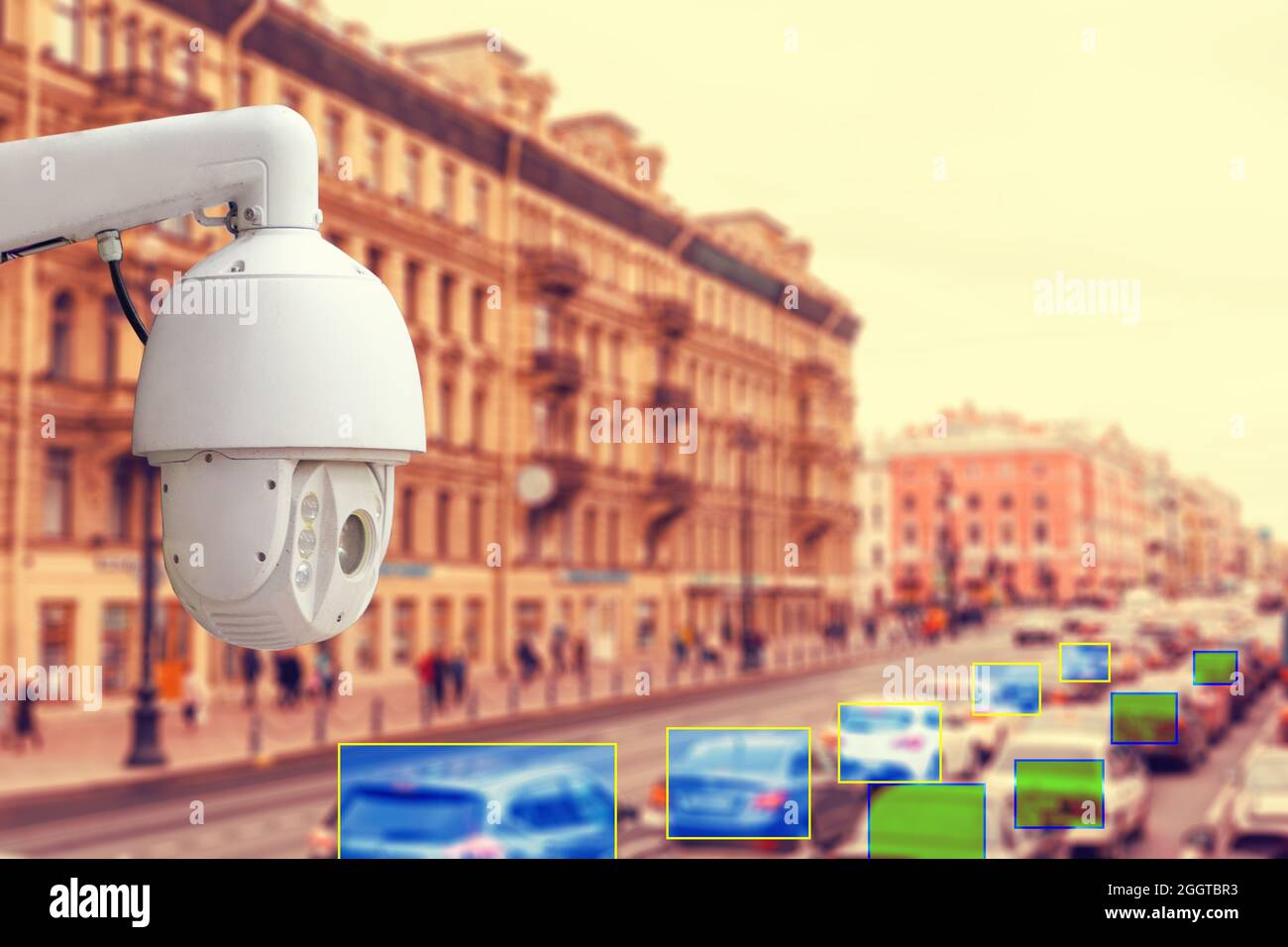 Cctv camera street crowd hi-res stock photography and images - Alamy