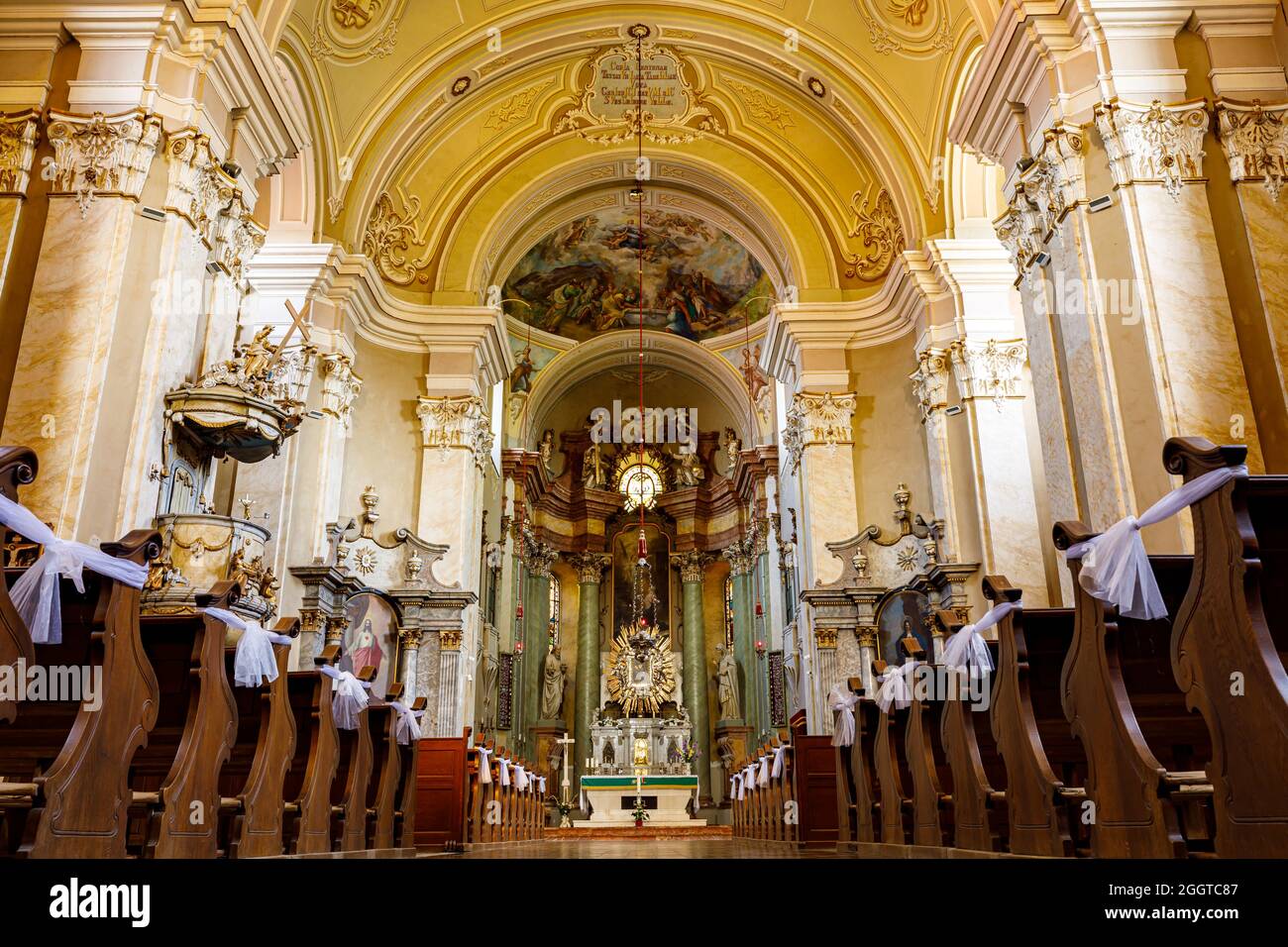 The cathedral of Maria Radna at Arad in Romania Stock Photo - Alamy