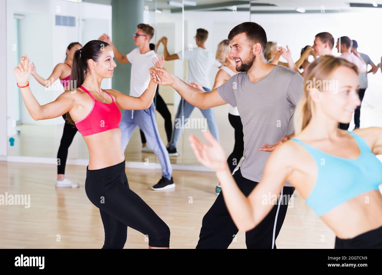 People dancing at dance class Stock Photo - Alamy