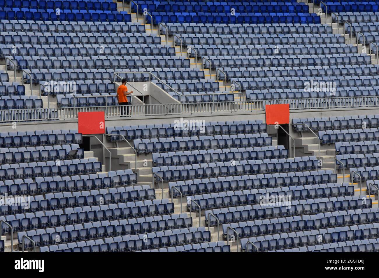 Nou camp stadium empty hi-res stock photography and images - Alamy