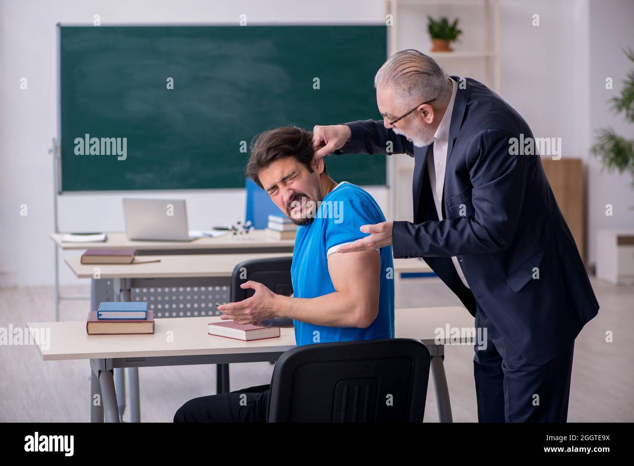 Aggressive behavior classroom hi-res stock photography and images - Alamy