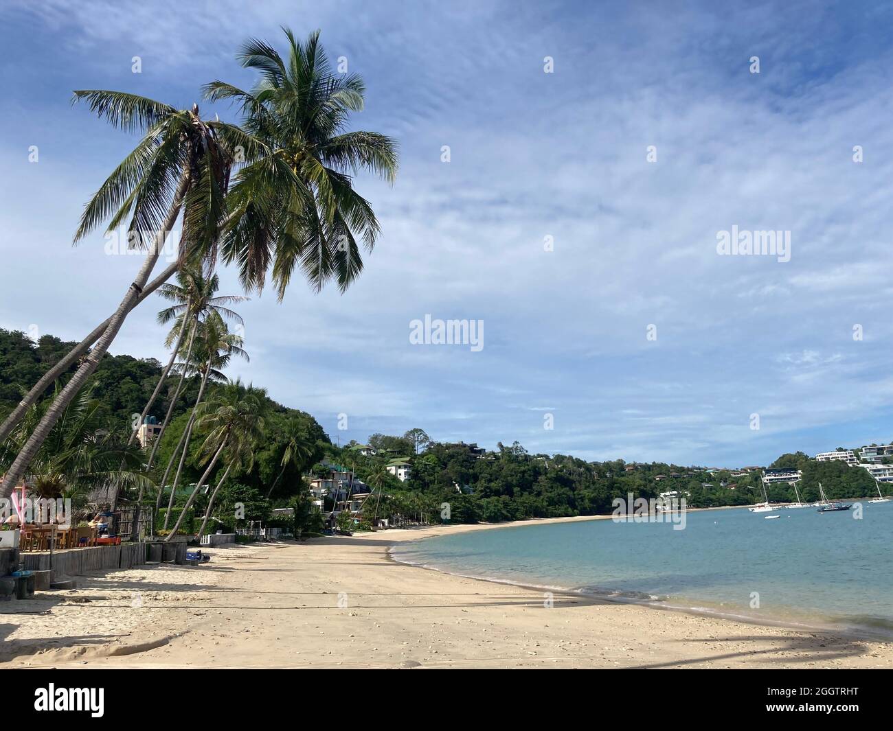 Ao Yon, Thailand. 28th Aug, 2021. Empty beach in the south of Phuket ...