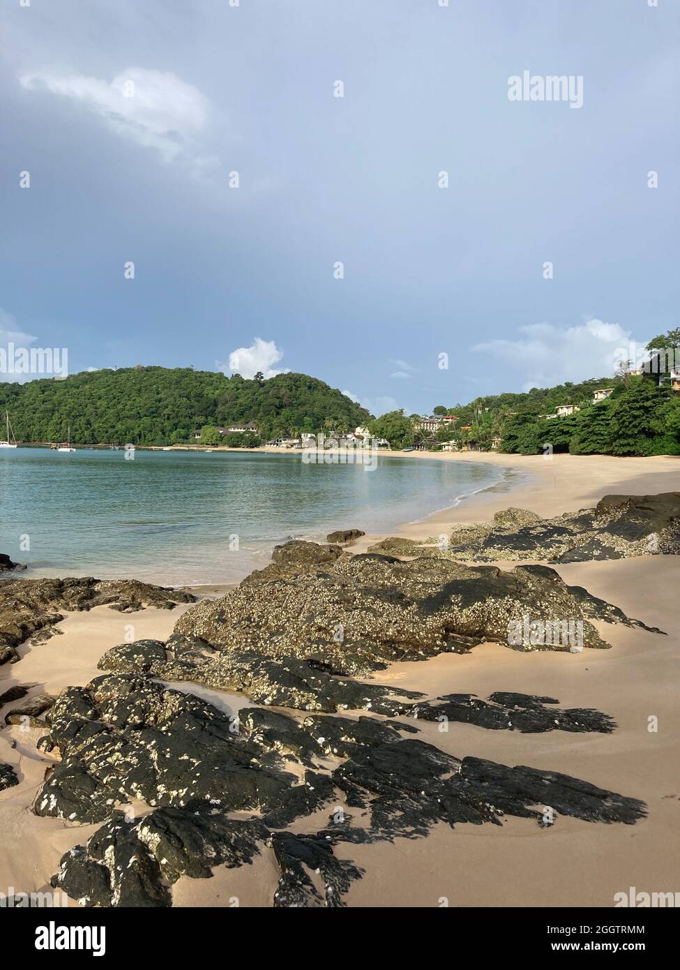 Ao Yon, Thailand. 28th Aug, 2021. Empty beach in the south of Phuket ...