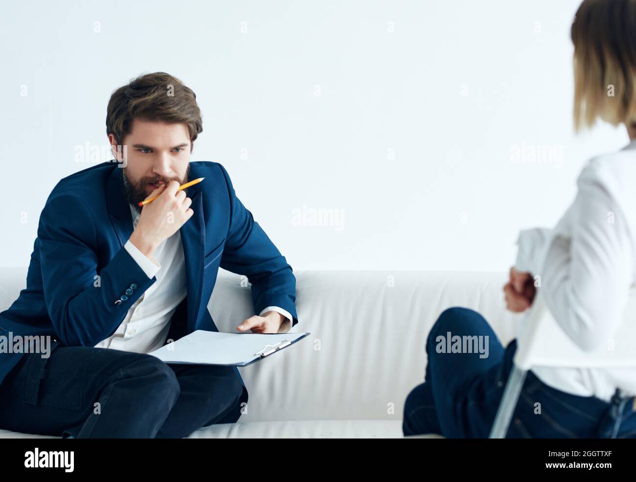 man and woman interview job psychology Stock Photo - Alamy