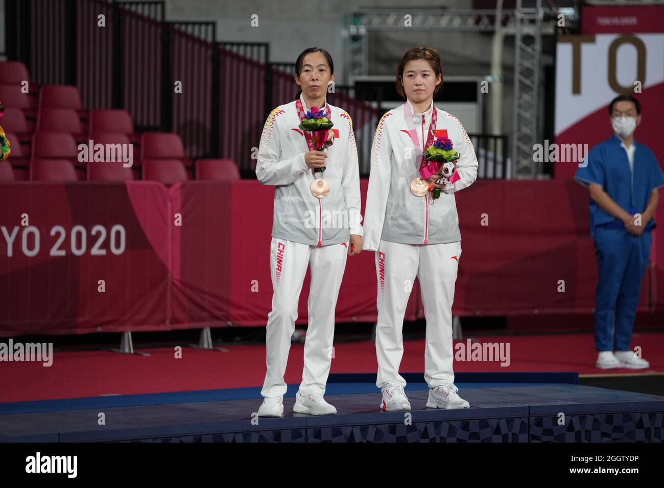 Tokyo, Japan. 3rd Sep, 2021. Bronze medalists Xiong Guiyan (L) and Zhao ...