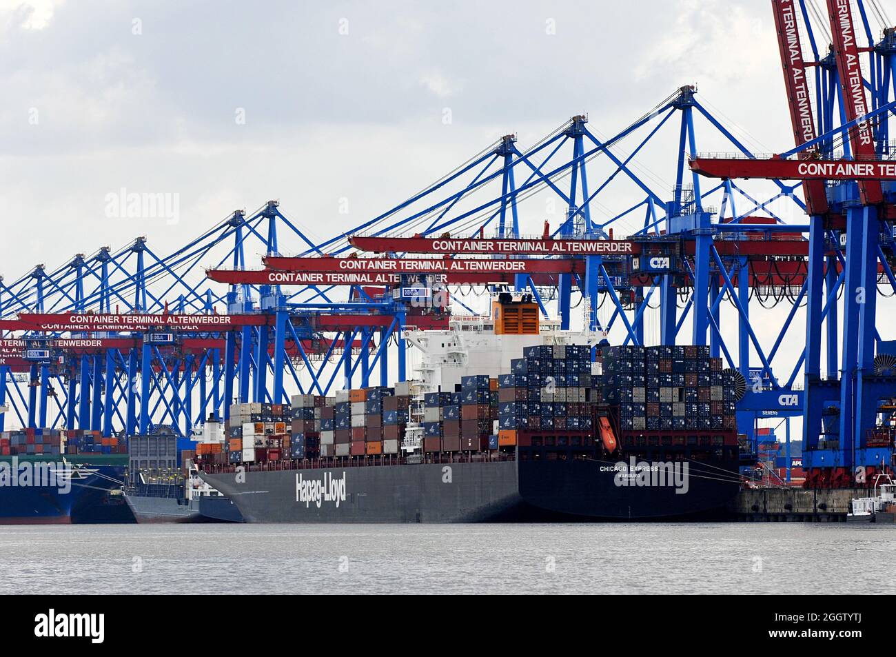 Hamburg Harbour, Germany, Hamburg Stock Photo - Alamy