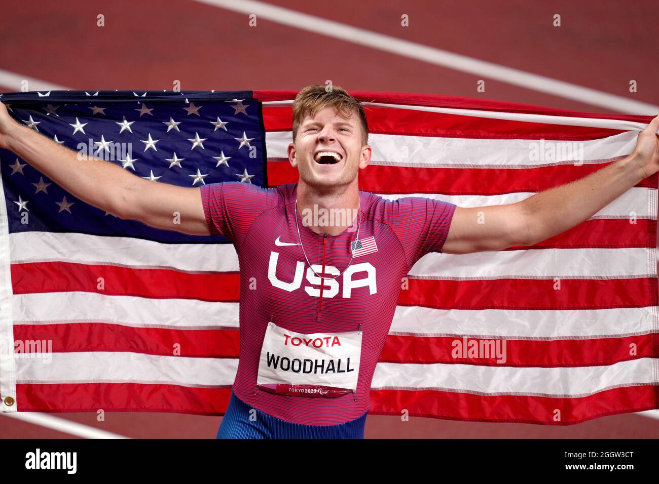 USA's Hunter Woodhall celebrates finishing third in the Men's 400 ...