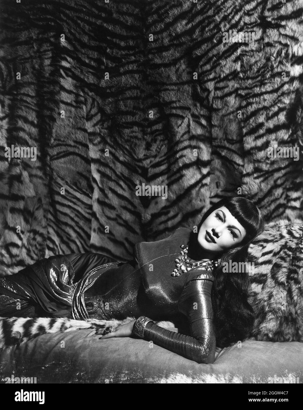 Queen antinea hi-res stock photography and images - Alamy