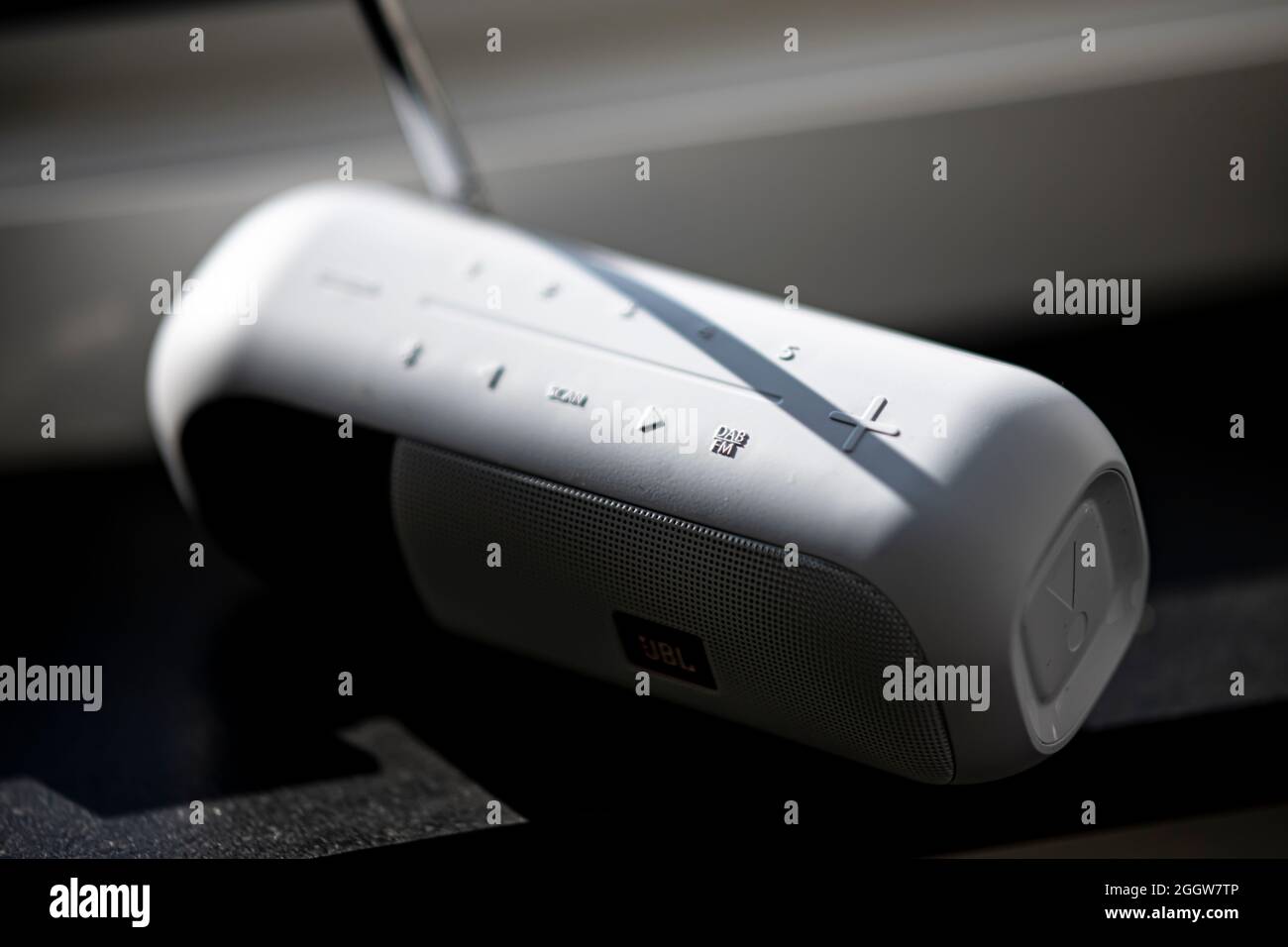 Radio dab illustration hi-res stock photography and images - Alamy