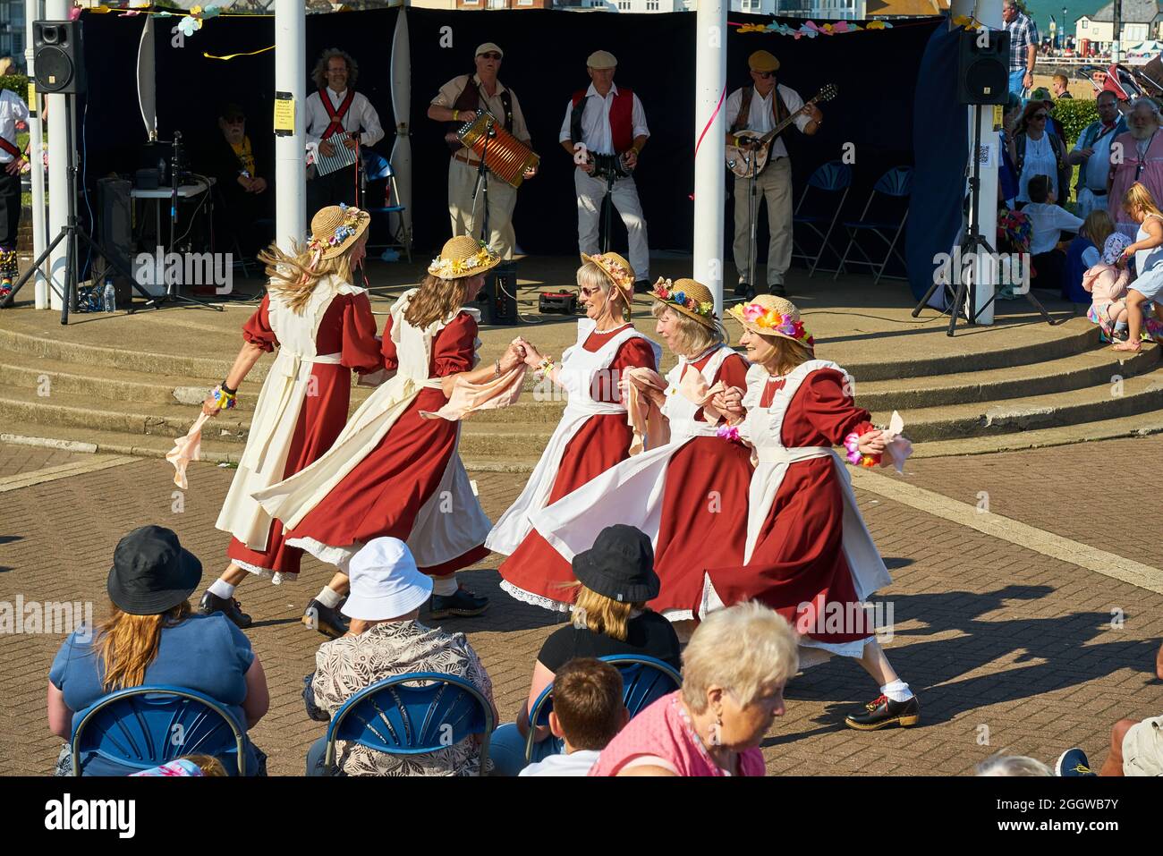 Broadstairs folk week hi-res stock photography and images - Alamy