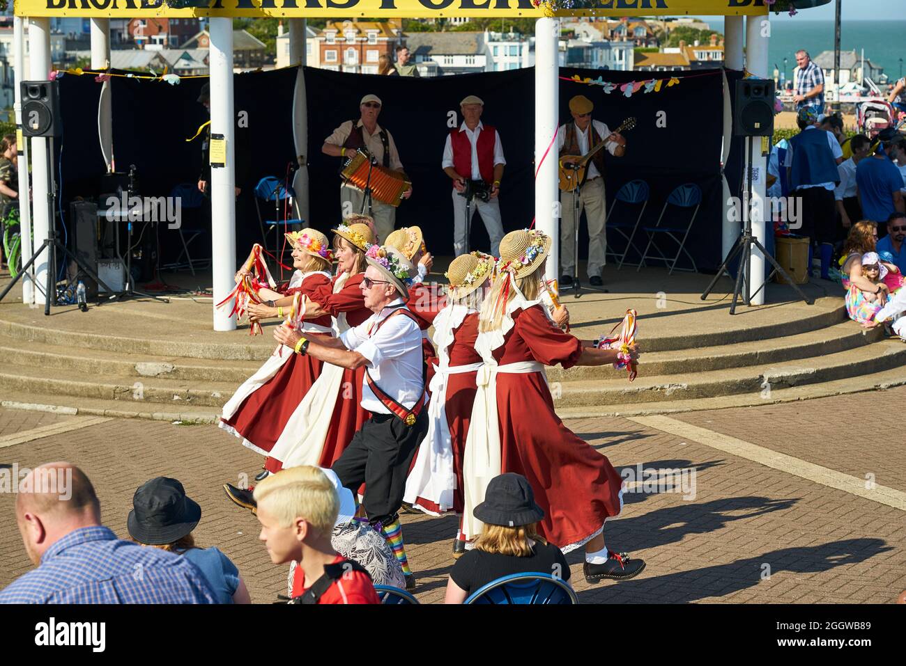 Broadstairs england folk week festival hi-res stock photography and ...