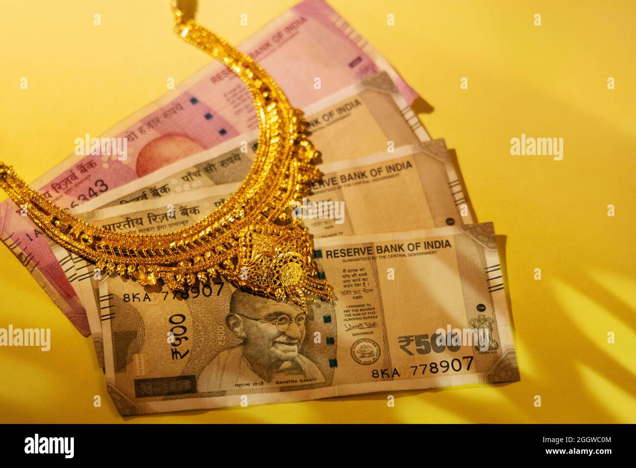 Indian currency notes hi-res stock photography and images - Alamy