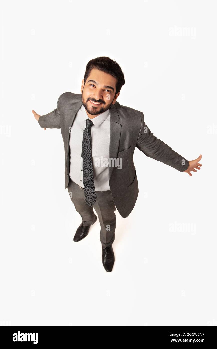 Man looking upwards confident hi-res stock photography and images - Alamy