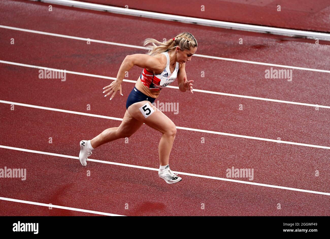 Great Britain's Ali Smith in action during the Women's 400 metres - T38 ...
