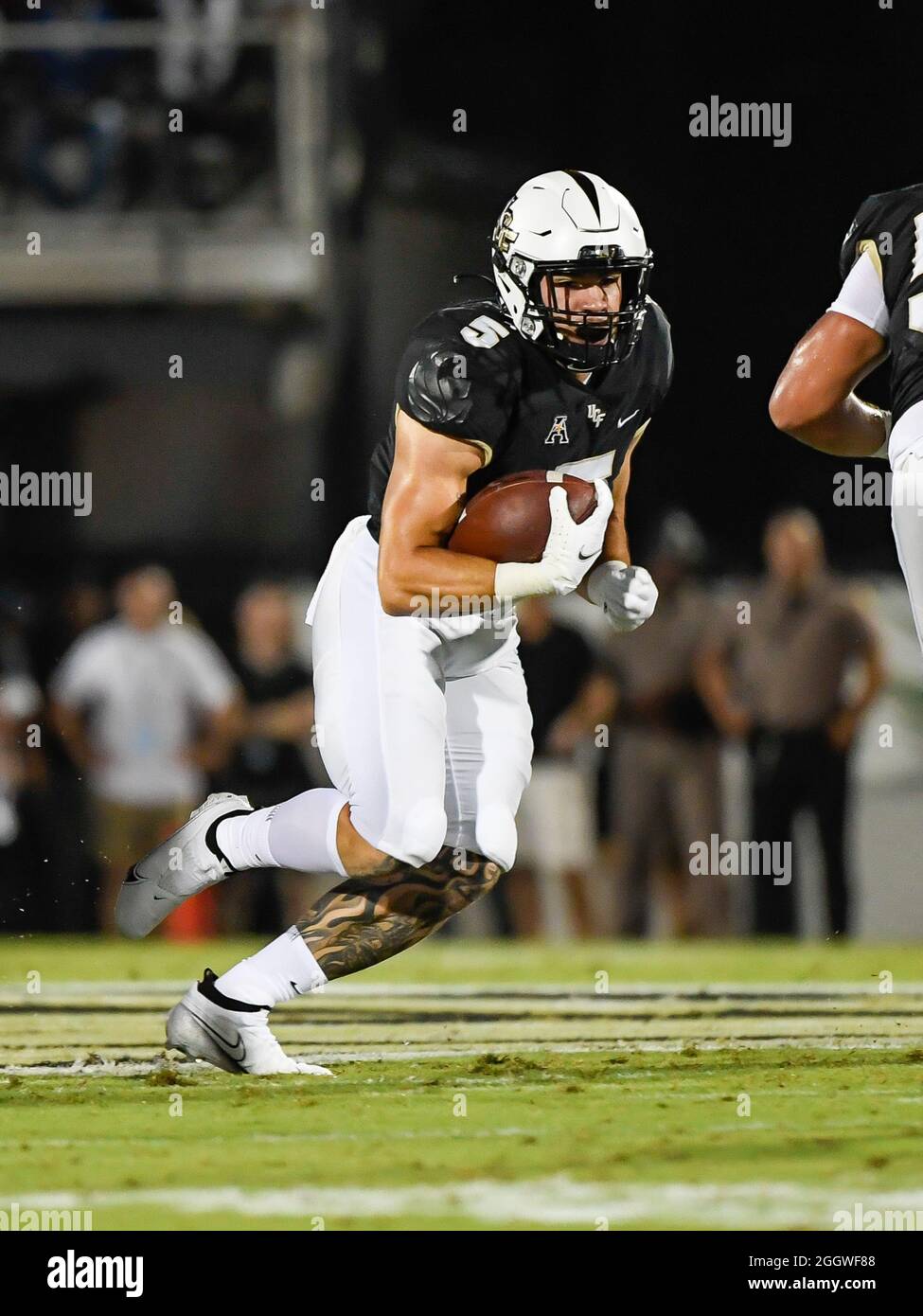 Orlando, FL, USA. 2nd Sep, 2021. UCF Knights running back Isaiah Bowser ...