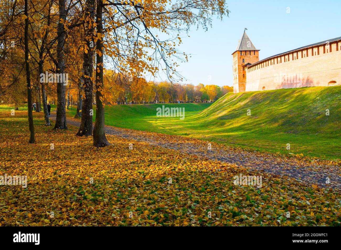 Veliky Novgorod, Russia, Kremlin park in autumn afternoon. Tower of ...