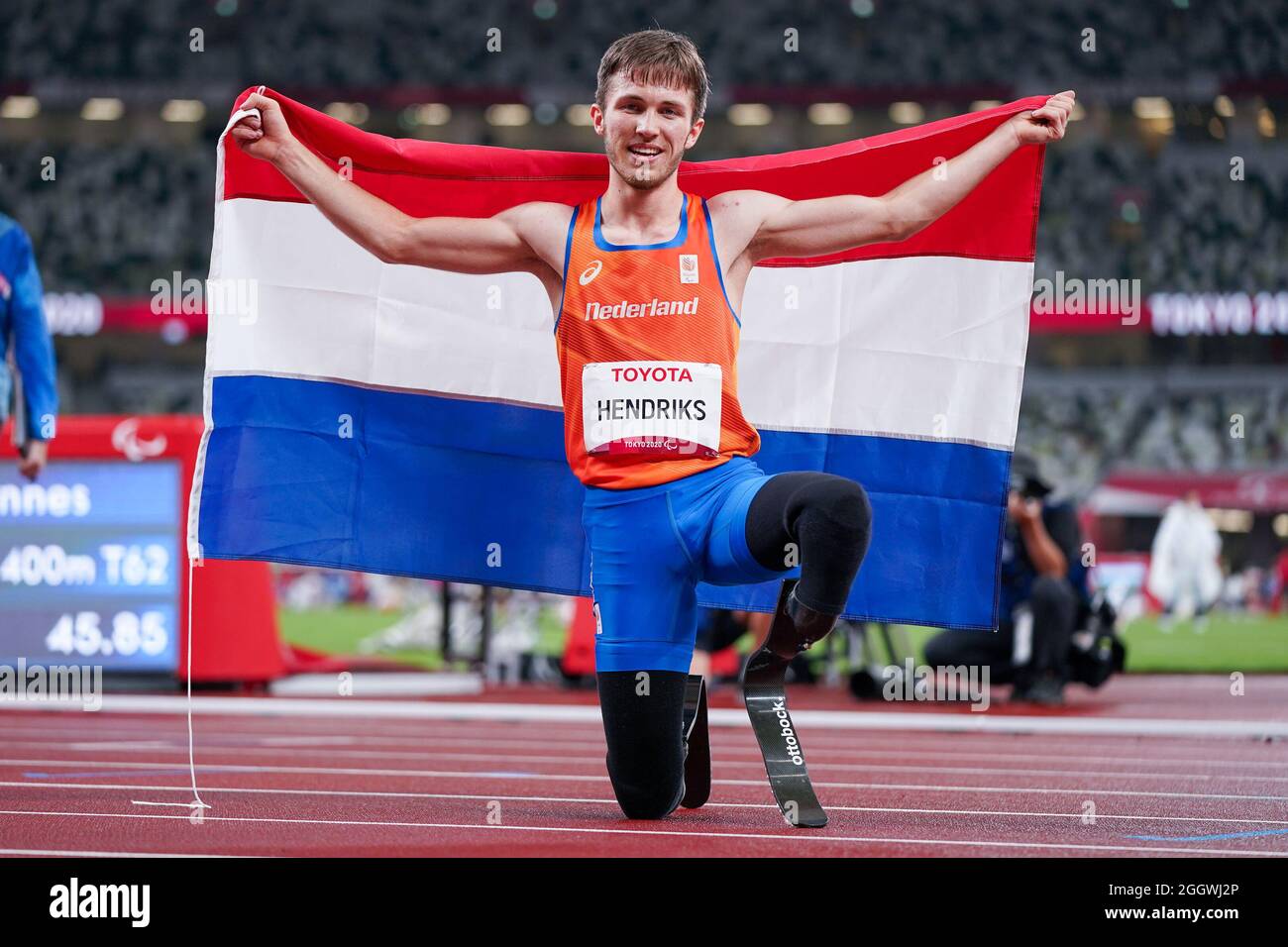 Mens 400m t62 final hi-res stock photography and images - Alamy