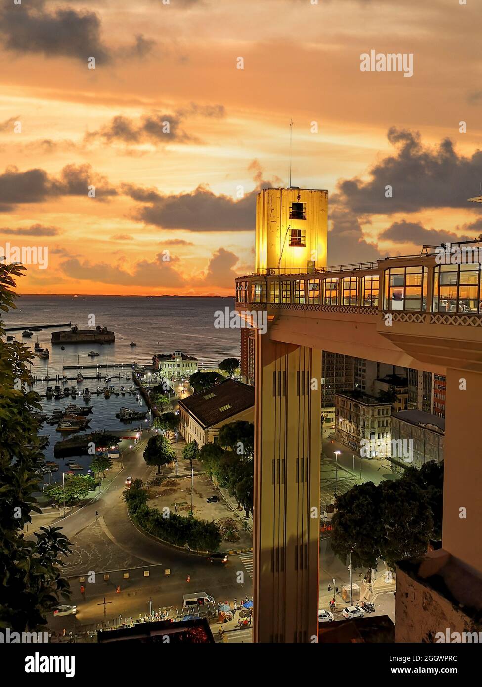Sunset View of Lacerda Elevator Salvador Bahia Brazil Stock Photo - Alamy