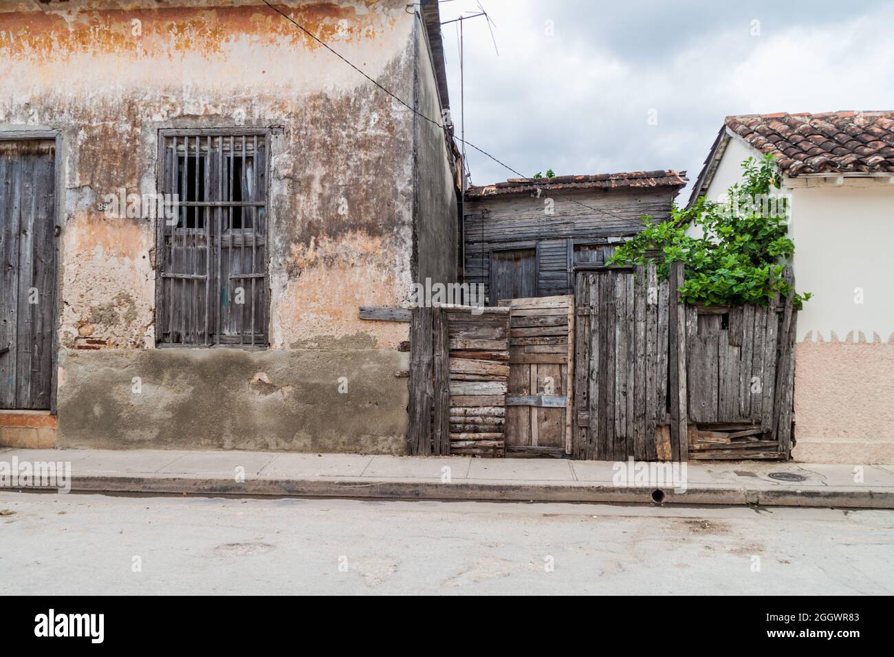 Houses in cuban village hi-res stock photography and images - Alamy
